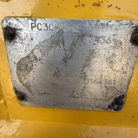 China Used Komatsu PC30 with closed cabin for sale