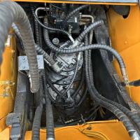 China Second Hand Hyundai 305 Lc-9T Cralwer Excavator with Good Operation and Nice Price for sale