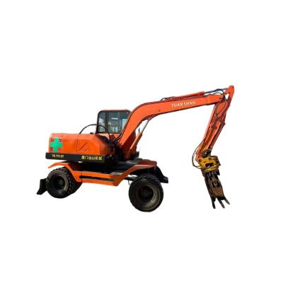 China Small tyre excavator for sale