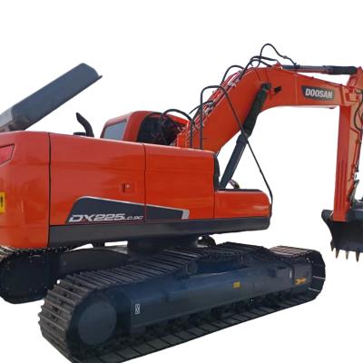 China Used Excavator DOOSAN DX225 Secondhand Excavator Used Crawler Excavators Digger in Stock for sale