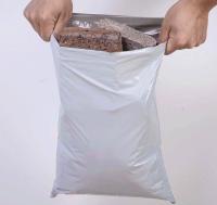 China Tear-Resistant Waterproof And Self-Sealing Poly Mailer Bag For Clothing Courier for sale