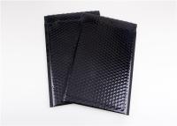 China Durable Black Metallic Bubble Mailers Biodegradable Waterproof For Shipping for sale