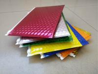 China Full color metallic foil padded bubble zipper lock bag cosmetics packaging zipper bubble bag for sale