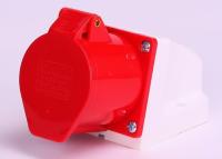 China IP67 4 Pole 32A Industrial Waterproof Socket 380V 6H Female Surface Mounted Socket for sale