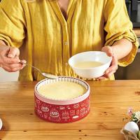 China Custom Cake Packaging Jars For 220 Degree High Temperature Ovens Containing Cake Trays for sale