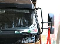 China Wider Cab Diesel Cargo Delivery Truck Light Weight Truck 5.5T Rear Axle Rated Loading for sale