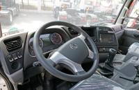 China LHD/RHD 4x2 Driving Tractor Trailer Truck 7 Ton 340 Horse for sale