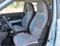 China LINGBOX Left Hand Driving Mini Suv Electric 5 Doors 140km Driving Range for sale