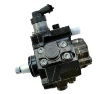 China 4990601 Original ISF2.8 Diesel Engine Parts Fuel Injection Pump for sale