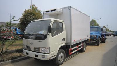 China 4T Loading Light Refrigerator Truck , Diesel Freezer Refrigerated Truck for sale