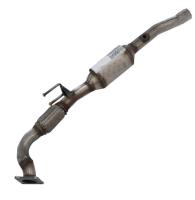 China Front Exhaust Pipe Replacement Auto Parts Catalytic Converter For VW Beetle Golf Jetta 2.0L Turbo for sale
