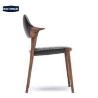 China Wabi Sabi Italian Modern Solid Wood Dining Chair with Comfortable Armrests for Home and Cafe Use for sale