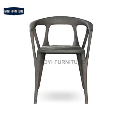 China Custom Nordic Hotel Dining Chairs - 45cm Width Solid Wood Frame with Leather/Fabric Upholstery - 150kg Load Capacity for sale