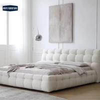 China Modern King Size Bed 180x200cm with Italian Fabric Upholstery and Wooden Frame - Minimalist Bedroom Furniture for sale
