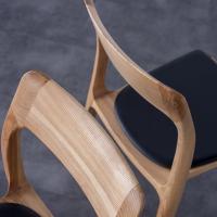 China MOYI Italian Ash Wood Nordic Contemporary Dining Chairs - Modern Luxury Furniture for Home Dining Rooms for sale