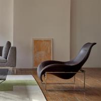 China Nordic Designer Synthetic Leather Office Chair with Duck Tongue Backrest and Steel Frame for Lounge and Reception Areas for sale
