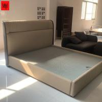 China Modern King Size Leather Queen Bed with High-Density Foam - Italian Luxury Bedroom Furniture Collection 76