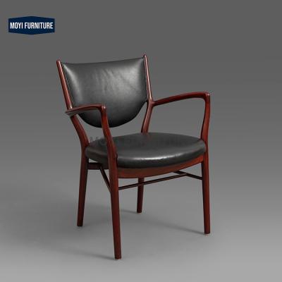 China Standard Size Dining Chair Solid Wood Upholstered Modern Luxury Design Engineered Specifically for Cafe Shop Hotel for sale
