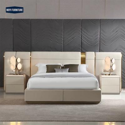 China Oak Wooden Bed Frame Modern Headboard Luxury Home Hotel Furniture Italian Bed Single Double Queen King Size Wood Bed for sale
