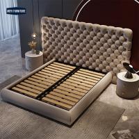 China Velvet Italian Beds Genuine Leather Royal King Queen Tufted Bed Frame Bedroom Furniture Set Featuring Mail Packing Y for sale