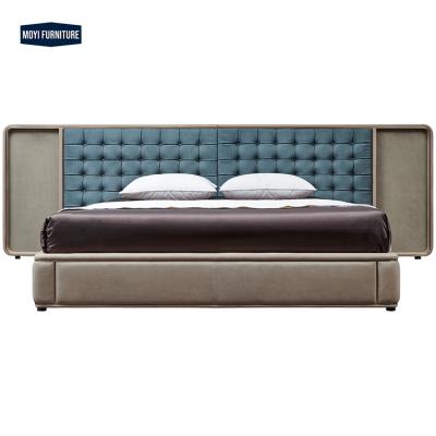 China Oak Wood Italian Modern Luxury Style Customizable Velvet Bed King Size Double Soft Bed Hotel Villa Bedroom Furniture for sale