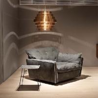 China Living Room Furniture Modern Luxury Leather Sofa Set Featuring Wood and Metal Materials Italian Design Single Chair for sale