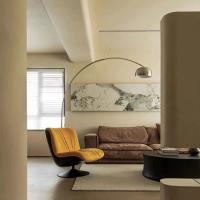 China Mail Packing Leather Minimalist Rotatable Single Sofa Chair Casual Creative Designer Living Room Contemporary Seating for sale