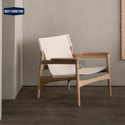China Wood Legs Modern Living Room Sofa Single Accent Chair Saddle Leather Retro Leisure Chair Carpet Surface Recommended for sale