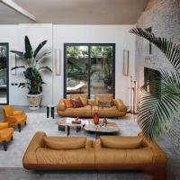 China Luxury Designer Style Hotel Villa Living Room Leather Sofa Modern Italy Wood Frame Brown 3 Seat Sofa Furniture for sale