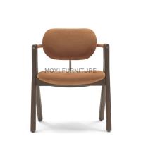 China Traditional French Style Velvet Upholstered Backrest Dining Room Chairs Luxury Solid Wood Restaurant Wedding Chair for Hotel for sale