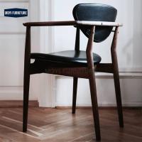China Danish Designer Dining Chair Dining Room Furniture Solid Wood Leather Sofa Side Chair Creative Dining  Chair for sale