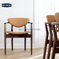 China Danish Designer Dining Chair Dining Room Furniture Solid Wood Leather Sofa Side Chair Creative Dining  Chair for sale