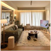 China Italian Minimalist Modern Retro Fabric Sofa Chenille Straight Small Apartment Living Room Luxury Sectional Style Sofa Couch for sale
