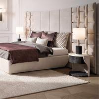 China Luxury Bedroom Furniture King Size Sleeping Bed Villa House Bed Room Headboard Modern Genuine Leather Up-holstered Beds for sale