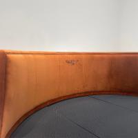 China Latest Circle King Size Leather Cheap Round Shape Bed With Mattress for sale