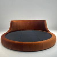 China Latest Circle King Size Leather Cheap Round Shape Bed With Mattress for sale