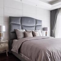 China Italian Bed Room Furniture Tall Headboard Bedroom Set Furniture Bed Sets Luxury Bedroom king Size Bed for sale