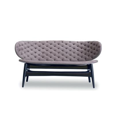China Modern Bending Lounge Leisure Chair Comfortable Wood Legs and Pu Relax Dalma Chair Hotel Leather Chairs for sale