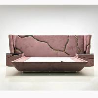 China Modern Luxury Stainless Steel Home Furniture Queen Bed with Unique Design for Villa Master Bedroom for sale