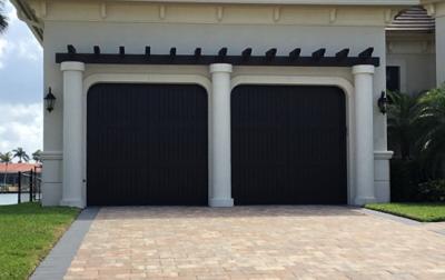 China Steel Insulated Sectional Doors With Polyurethane Foam  40mm Finger   Automatic Motor for sale