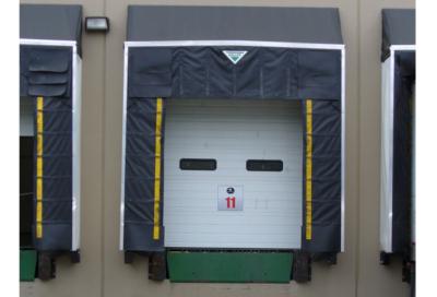 China Fire Resistance Inflatable Dock Shelter Customized Industrial Adjustable for sale