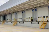 China Galvanized Loading Dock Leveler 20000 Lbs Hydraulic On Site Installation Electric Controls 2 Ton 3ton 5ton For Cargo for sale