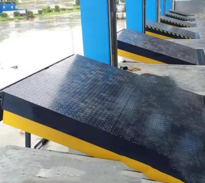China Customizable Electric Loading Dock Leveler With Push Button Controls Wholesale Telescopic Automatic Loading Equipment for sale