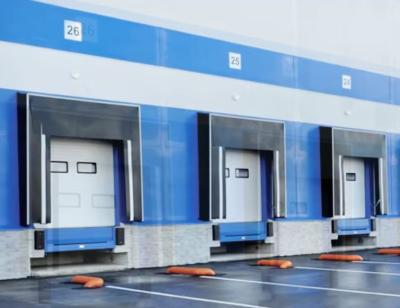 China Weatherproof Cord Fabric Loading Dock Shelters Easy Installation with Low Maintenance Logistics for sale