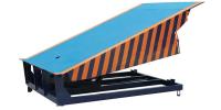 China Heavy Duty Workshop Automatic Dock Plate Dock Door Levelers 25000-40000LBS Safe Design For Capacity Dock Operations for sale