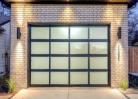 China Customized Water Tightness Class 3 Transparent Glass Sectional Garage Door Modern Design Style for sale