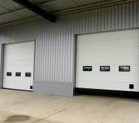 China High Quality Hurricane Windproof Electric Industrial Steel Insulated Sectional Garage Door Commercial Sectional Doors Sound Insulation Level 24 DB for sale