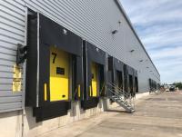 China Protection From The Elements Adjustable Loading System dock door shelter Industrial Customized Thermal Insulated Cold Storage Logistics Loading Bay for sale