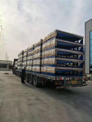 China Industrial Stationary Hydraulic Loading Dock Leveler High-duty Steel Structure for sale