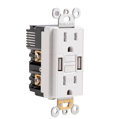 China 15A 125V GFCI Outlet with Self-Test and Dual USB Charging Ports 5V 4.8A for sale